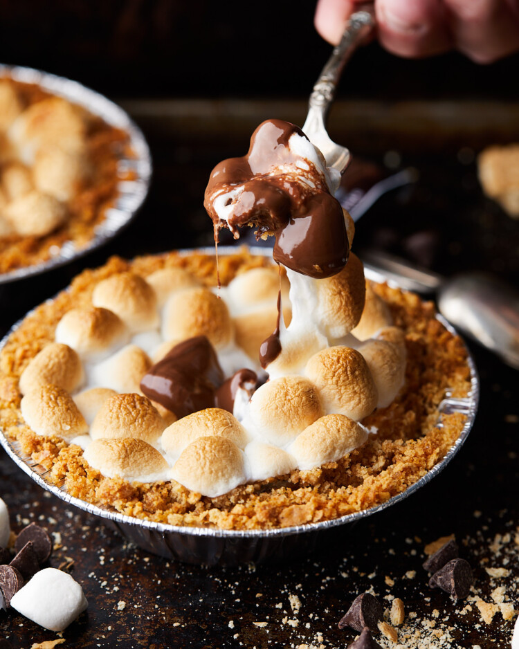 Mini S’mores Pies with Graham Cracker Crust - Bites with Bri