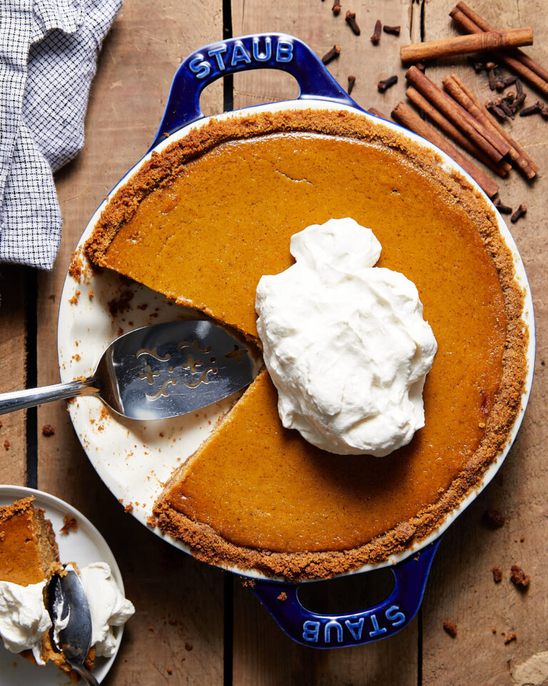 Pumpkin Pie with Graham Cracker Crust - Bites with Bri