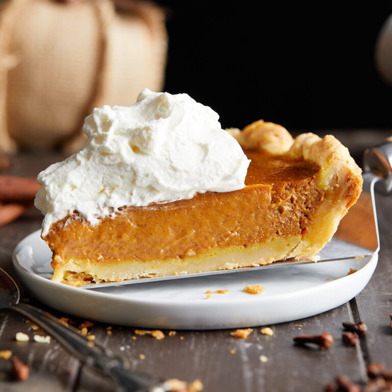 Easy Pumpkin Pie without Evaporated Milk - Bites with Bri