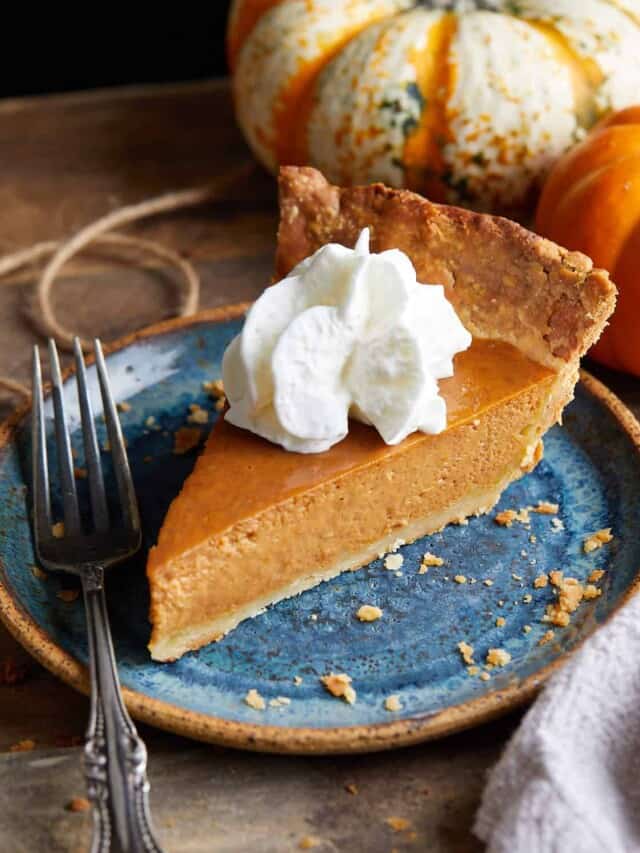 Pumpkin Pie with Sweetened Condensed Milk - Bites with Bri