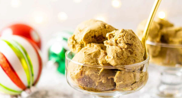 20 Easy Christmas Ice Cream Recipes - Bites with Bri