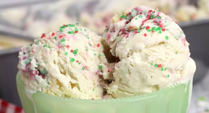 20 Easy Christmas Ice Cream Recipes - Bites with Bri