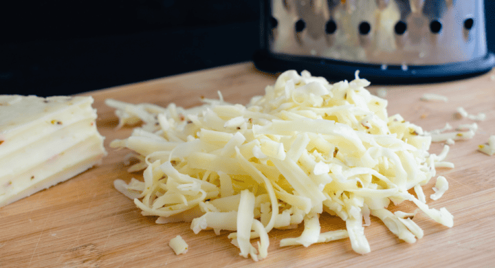 The 10 Best Substitutes for Cheddar Cheese - Bites with Bri